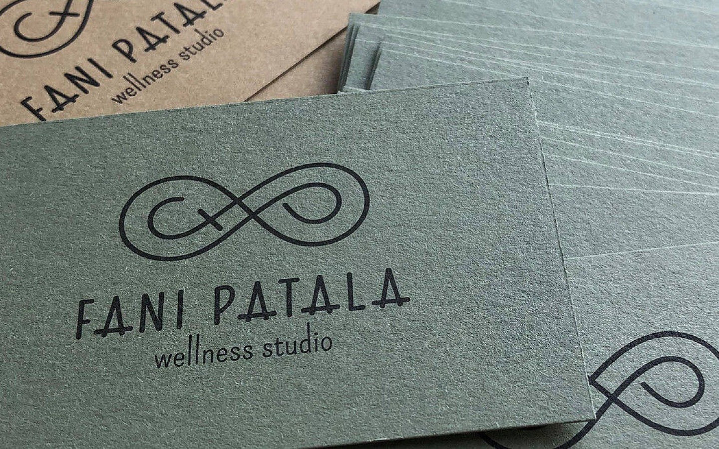 Υπηρεσίες Γραφιστικής | People's Code